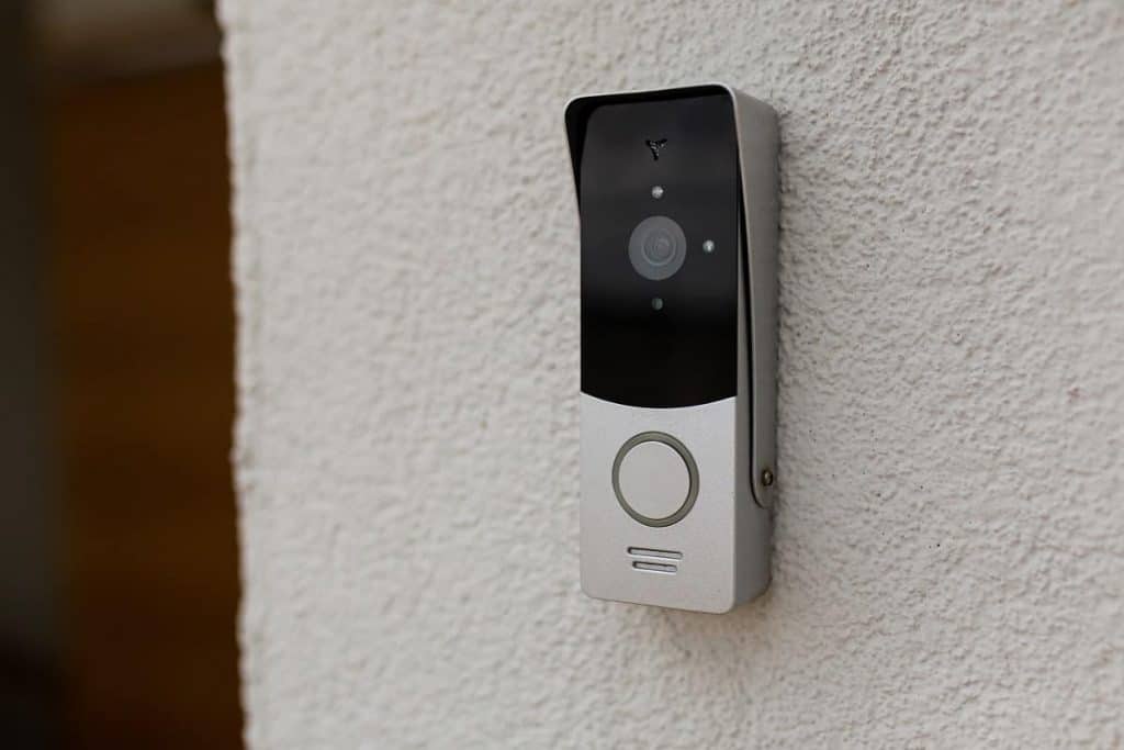 Nest Hello vs Ring Video Doorbell: Which one to Choose?